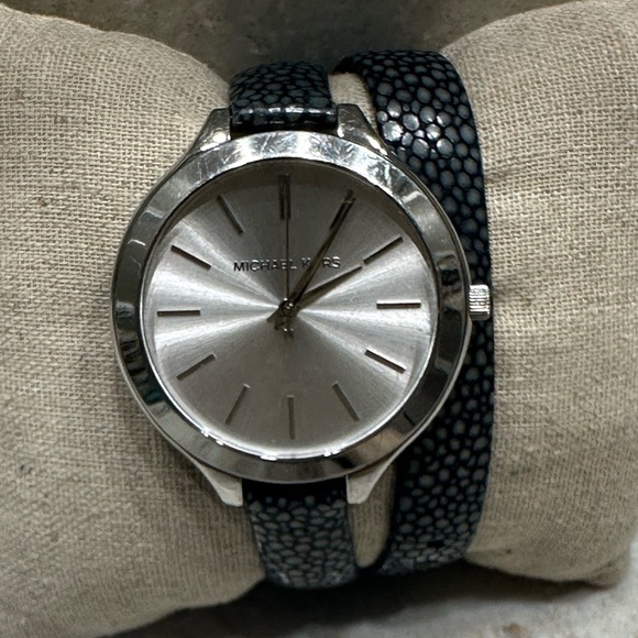 MICHAEL Michael Kors | Accessories | Michael Kors Silver Watch | Poshmark